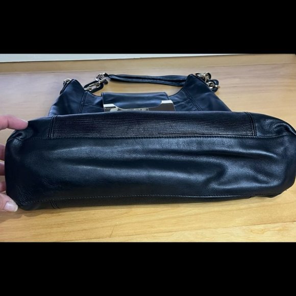 Diane Von Furstenberg | Bags | Dian Von Furstenberg Black Harper Hobo ...